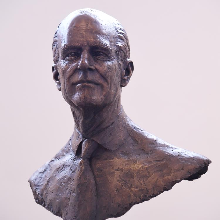 Frances Segelman MRSS | Royal Society of Sculptors