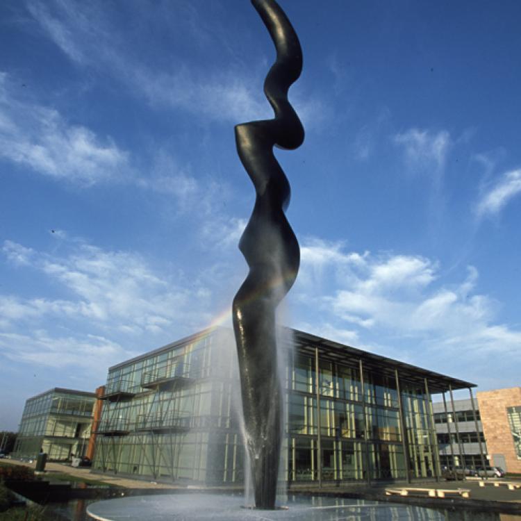 Angela Conner FRSS | Royal Society of Sculptors