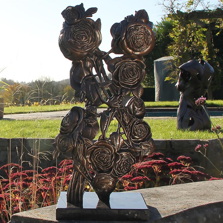 Louise Giblin MRSS | Royal Society of Sculptors